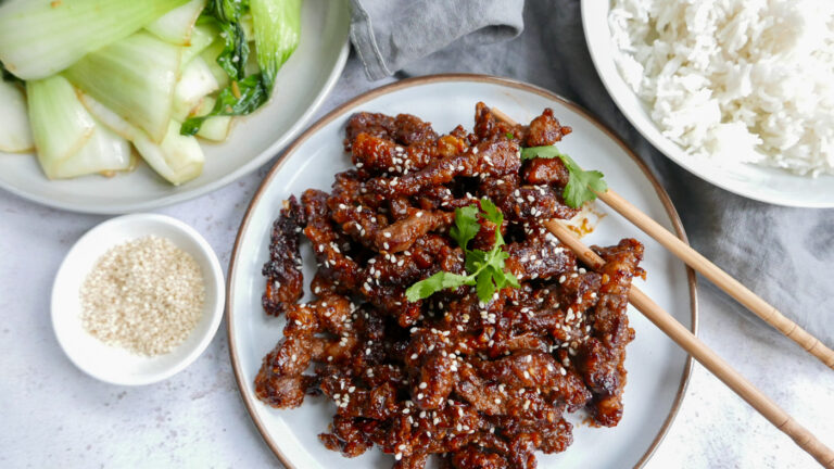 Simple & delicious crispy chilli beef recipe - Cook Simply